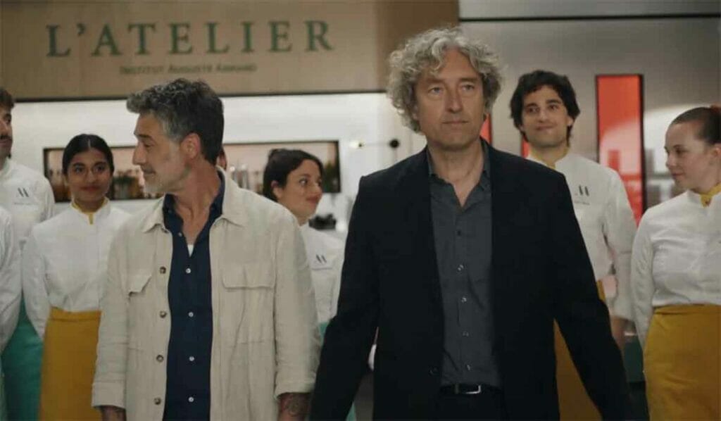 Jasmine embrasse Thibault, le fils du chef Leroy et Salomé craque - Ici tout commence 20 juin ...