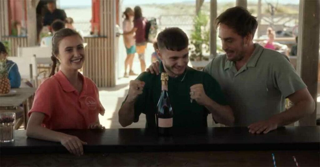 Victoire surprend Sandrine et Leslie | Emma de retour - Demain nous ...