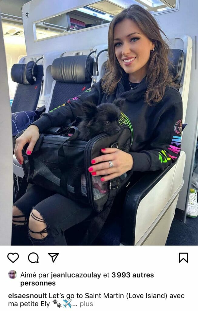 Elsa Esnoult (Les mystères de l'amour) avec Ely à Love Island : La 1ère ...