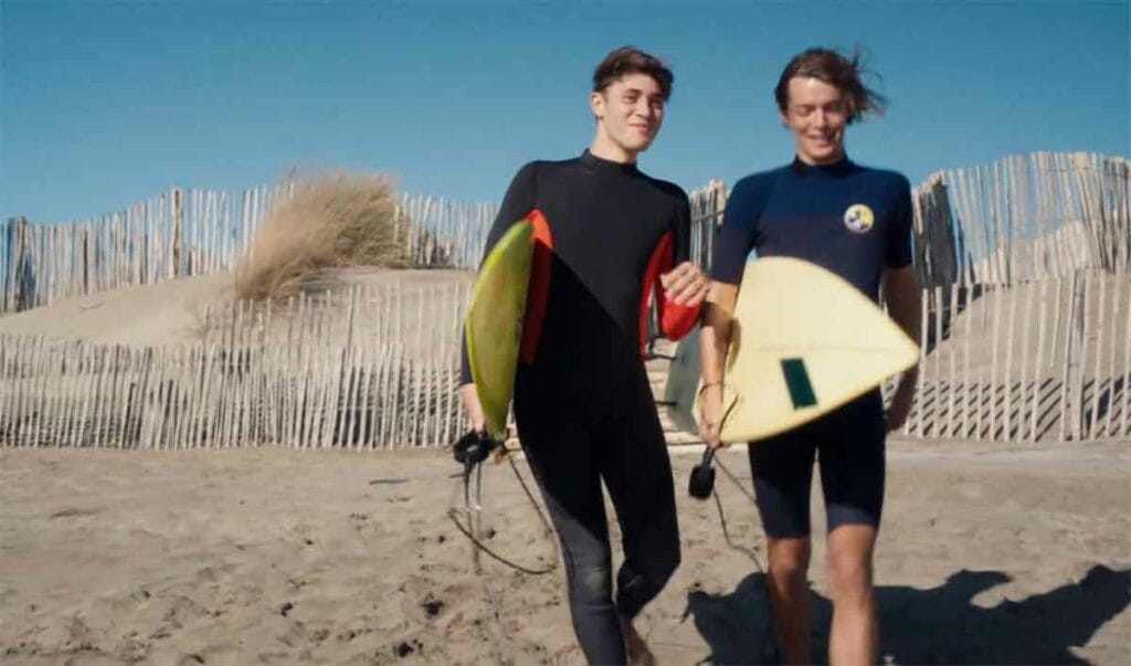 Ici tout commence (spoilers) : Ethan et Léonard le nouveau couple gay ...