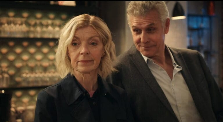 Marianne et Samuel rendent hommage à Renaud - Demain nous appartient 21 mai 2024 (épisode 1690 ...