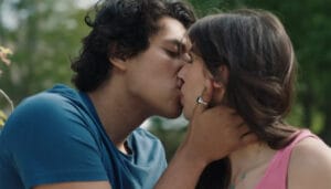 Lionel et Zoé sa soeur au stage d'été et Jasmine super major - Ici tout commence 27 juin 2024 ...