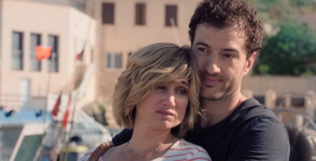 Jennifer dit adieu à Pascal et Blanche ment sur sa situation financière - Plus belle la vie 17 ...