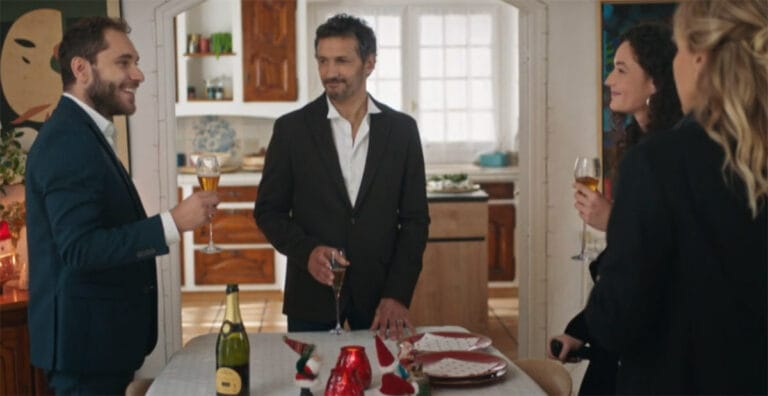 Charles libre, le cadeau de noël des Julliard : Violette et Damien abasourdis - Demain nous ...