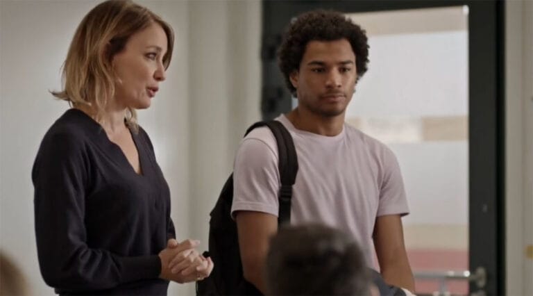 Picard met Elise au pied du mur : le tireur frappe encore ! - Un si ...