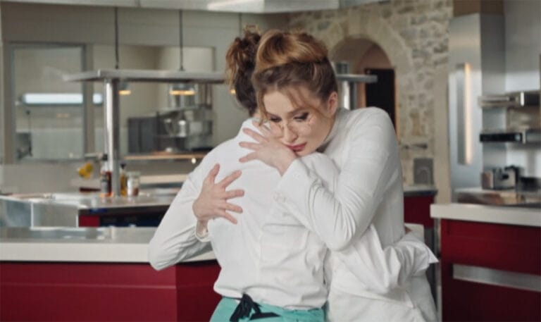 Doria au pied du mur, accusée d'homicide : Vic sa solution de secours - Ici tout commence 18 ...