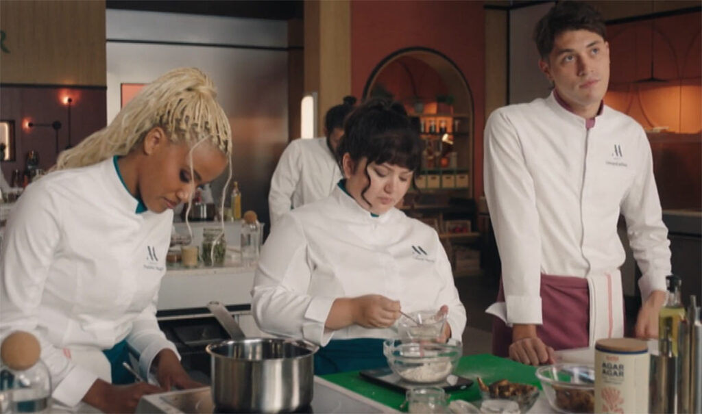 Carla en pleine descente aux enfers, Joséphine découvre son secret – Ici tout commence 15 ...